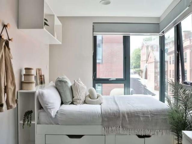 Room at Portobello Street, Sheffield
