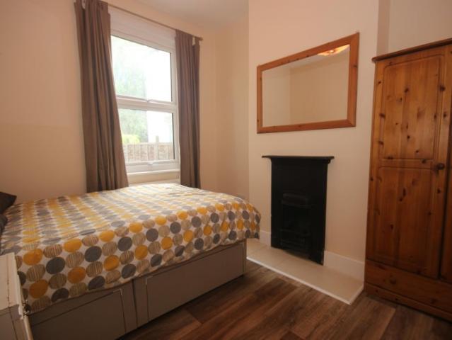 Room at Portree Street, Greater London