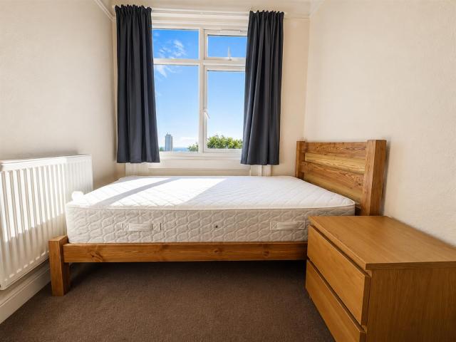 Room at Powis Grove, Brighton