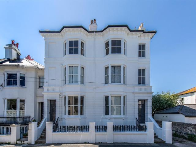 Room at Powis Grove, Brighton