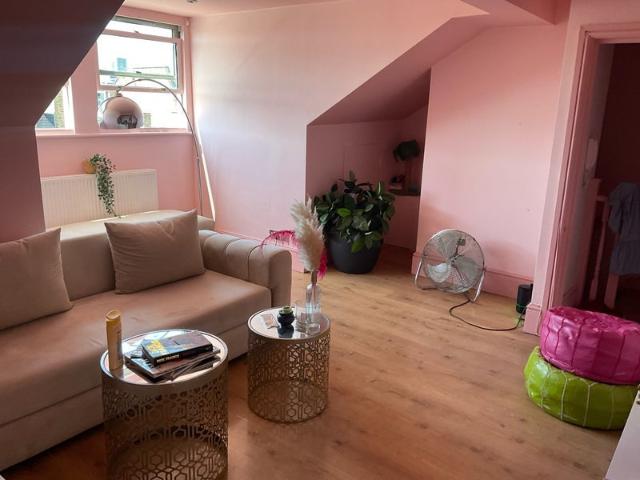 Room at Powis Square, Greater London