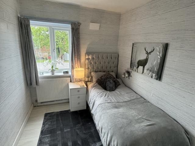 Room at Preston Old Road, Borough of Fylde