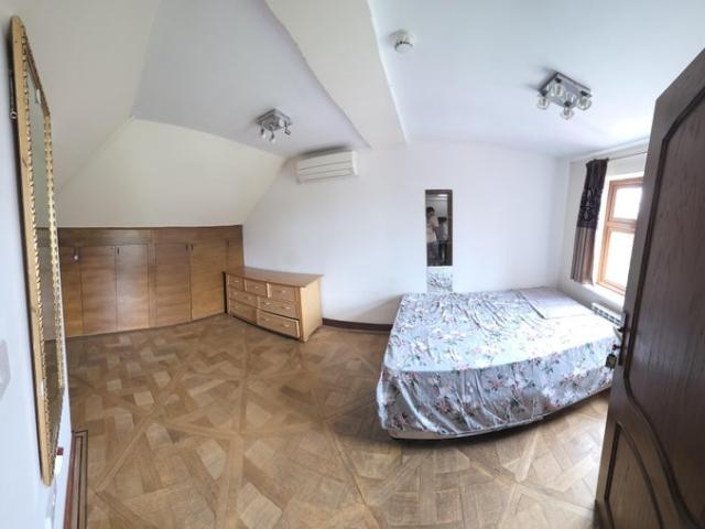 Room at Preston Road, Greater London