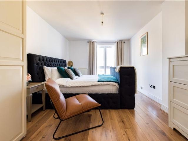 Room at Prime Meridian Walk, Greater London