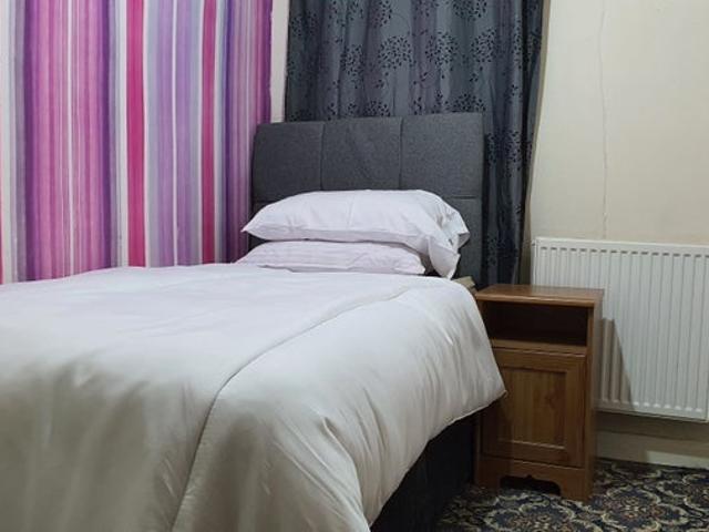 Room at Pringle Street, Blackburn