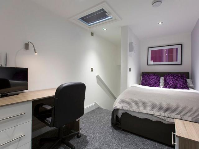 Room at Priory Street, Coventry