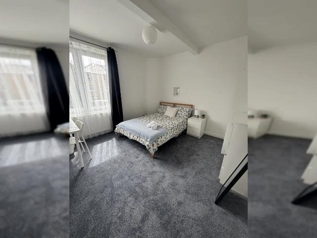 Room at Priestfield Road, City of Edinburgh
