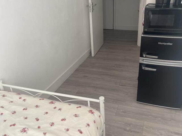 Room at Prodigal Square, Greater London