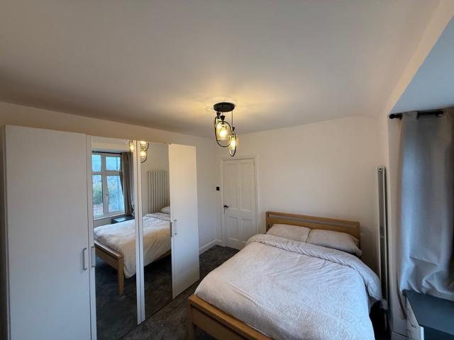 Room at Prospect Road, Royal Leamington Spa