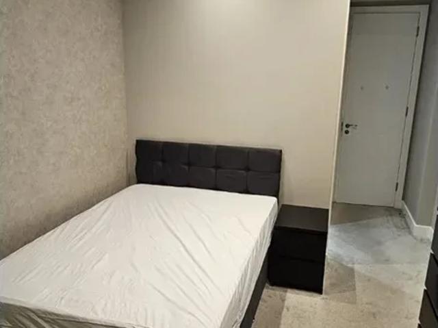 Room at Prout Grove, Greater London