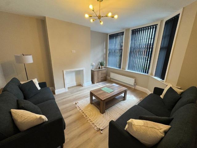 Room at Queen Anne's Road, York
