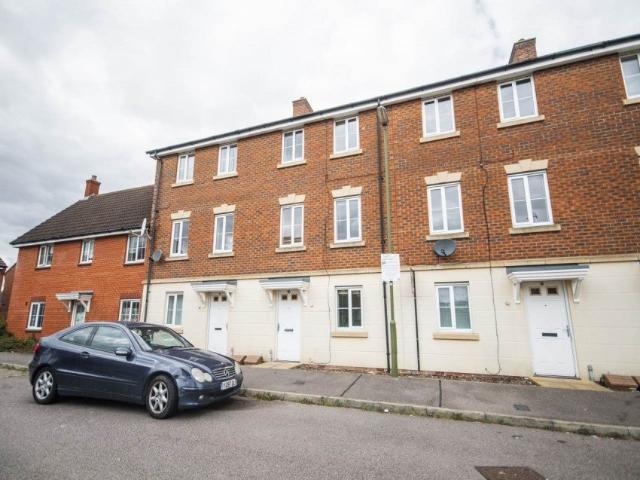 Room at Queen Bee Court, Welwyn Hatfield