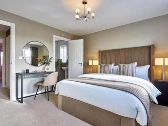 Room at Quincy Way, Stafford