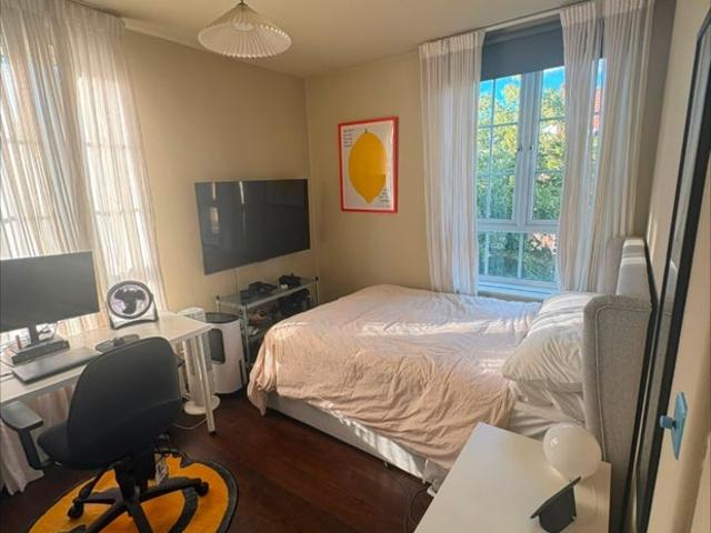 Room at Quorn Road, Greater London