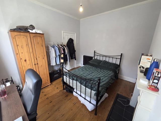 Room at Ruby Street, Bristol