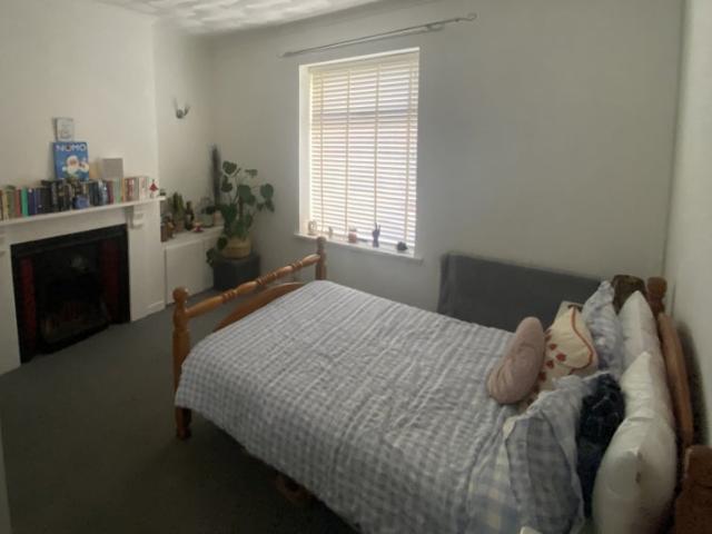 Room at Ruby Street, Cardiff