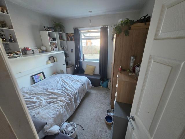 Room at Runnymede, Greater London