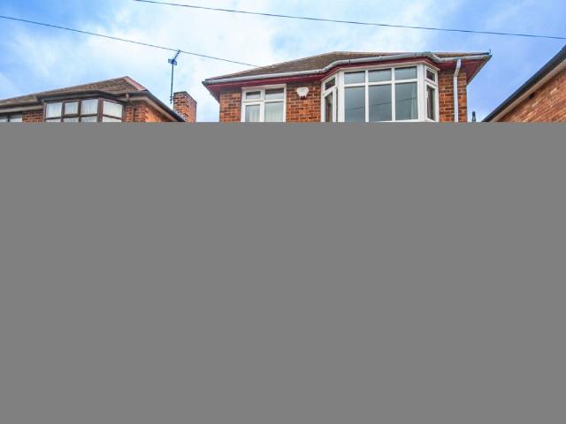 Room at Runswick Drive, Nottingham
