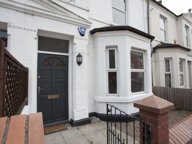 Room at Rushworth Avenue, Rushcliffe