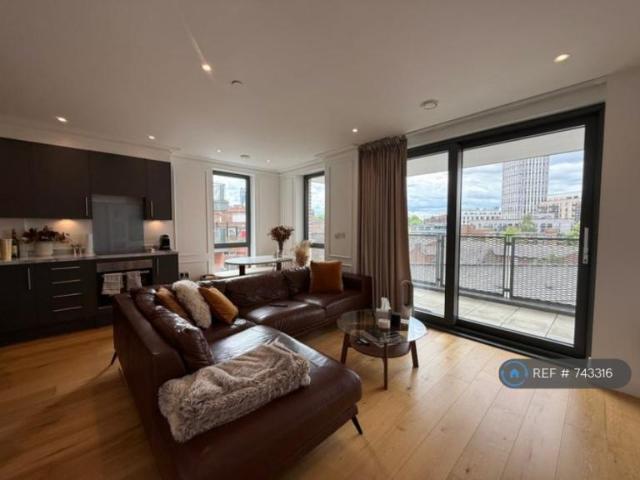 Room at Rushworth Street, Greater London