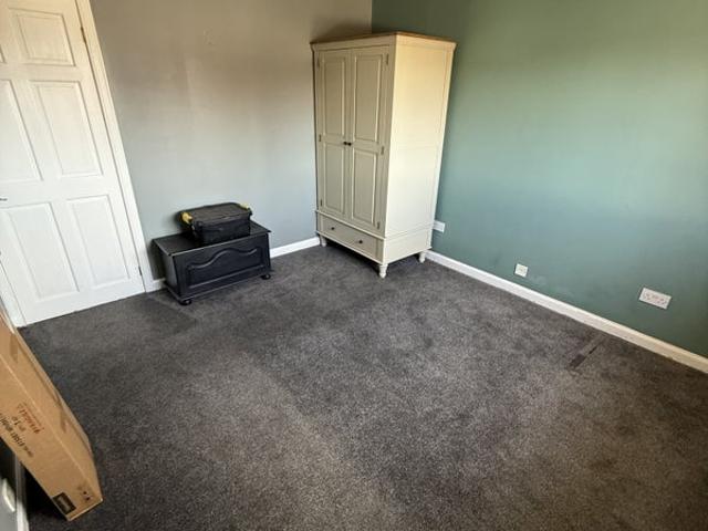 Room at Rushbank, Livingston