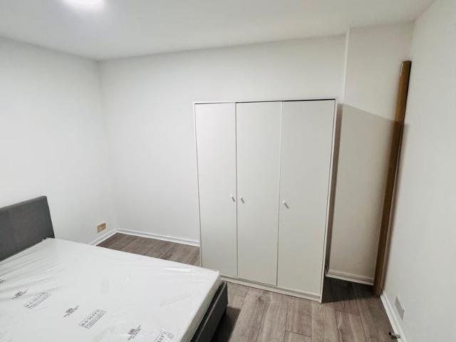 Room at Rushetts Road, Crawley