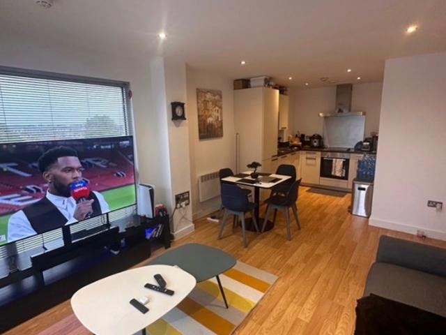 Room at Rusholme Place, Manchester