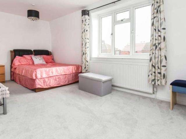 Room at Ruskin Gardens, Greater London