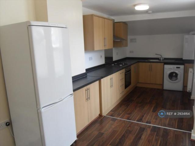 Room at Russell Road, Liverpool