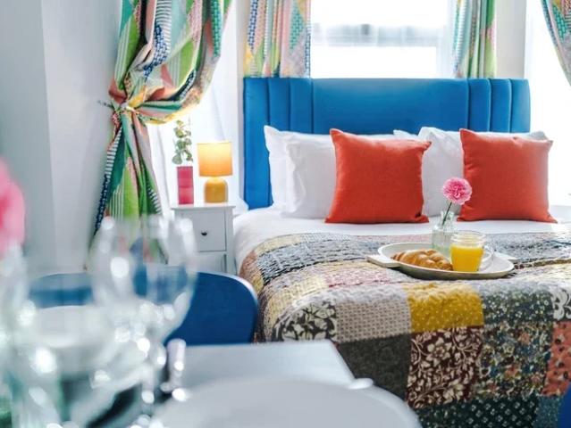 Room at Russell Terrace, Royal Leamington Spa