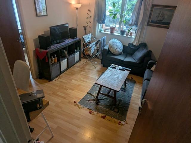 Room at Russia Lane, Greater London