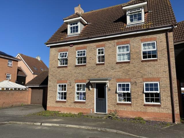 Room at Rustic Close, Braintree
