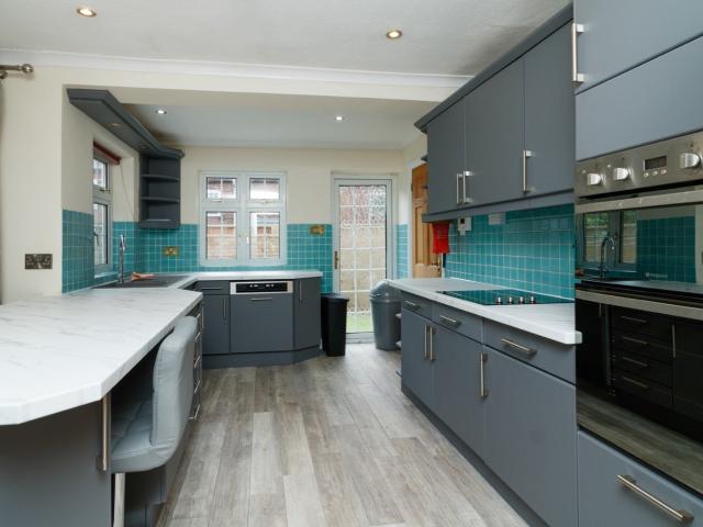 Room at Ryde Street, Canterbury