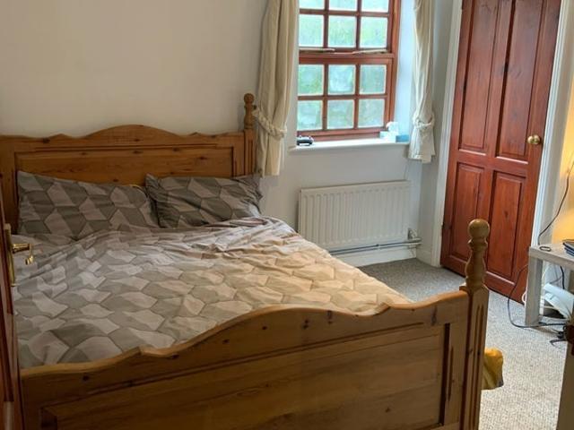 Room at Rye Street, East Hertfordshire