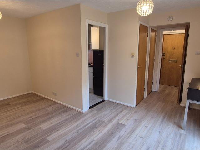 Room at Ryeland Close, Greater London