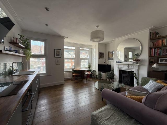 Room at Radley Road, Greater London