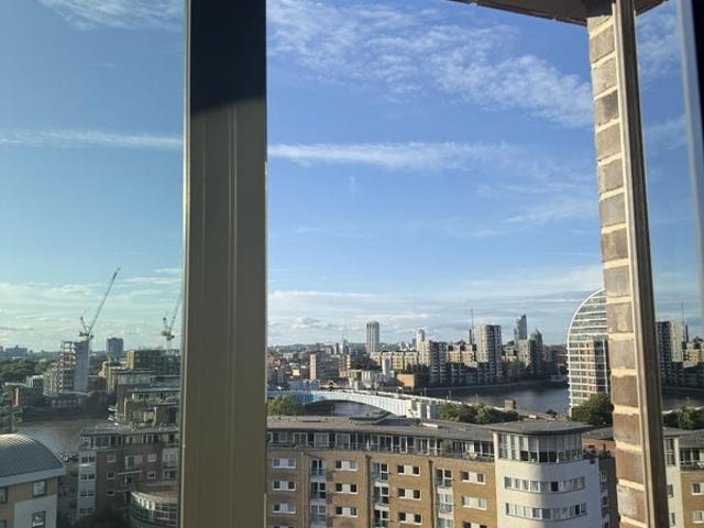 Room at Railway Walk, Greater London