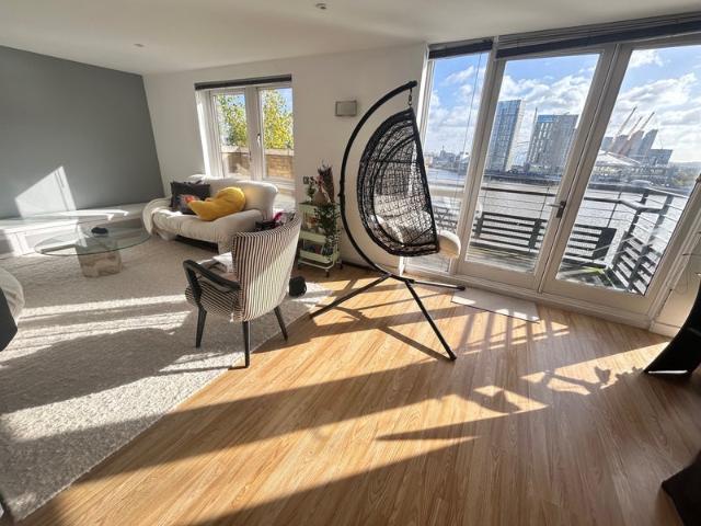Room at Raleana Road, Greater London