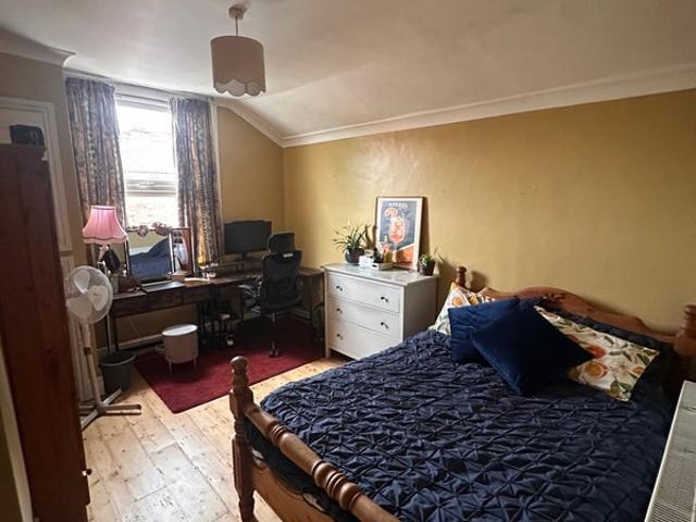 Room at Raleigh Road, Bristol
