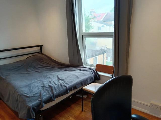 Room at Ramsay Road, Greater London