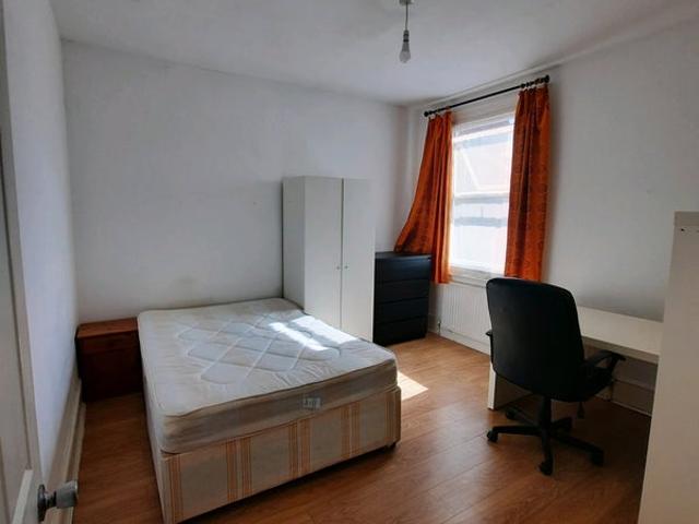 Room at Rancliffe Road, Greater London