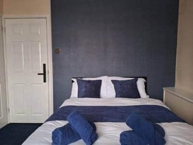 Room at Ransom Road, Nottingham