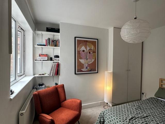 Room at Rathcoole Avenue, Greater London