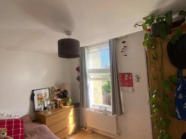 Room at Rattray Road, Greater London