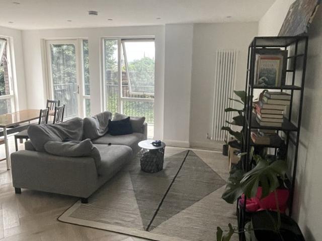 Room at Ravensbury Terrace, Greater London