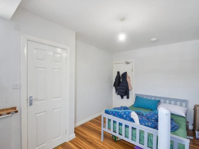 Room at Ravensbourne Avenue, Borough of Spelthorne