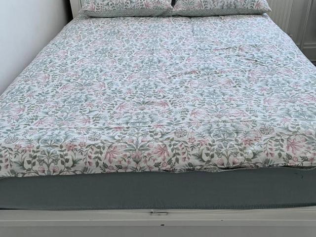 Room at Ravenscroft Street, Greater London