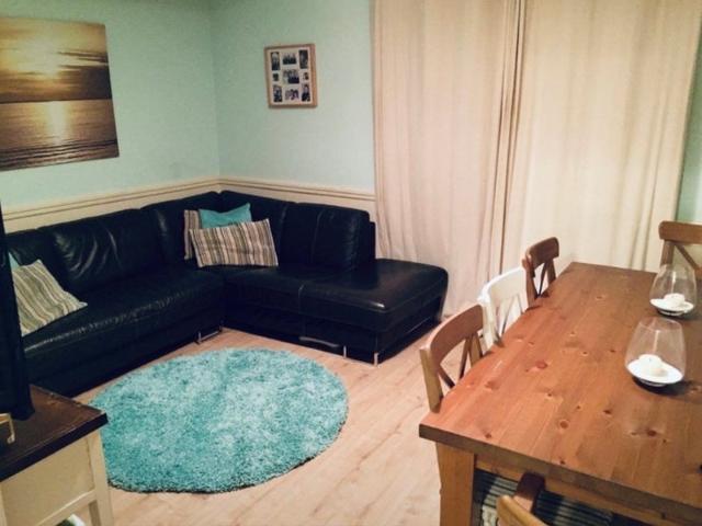 Room at Ravensdale Close, Poole
