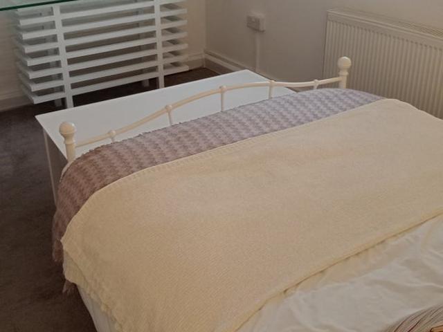 Room at Raydon Street, Greater London