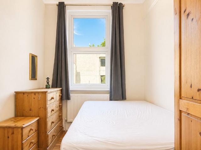 Room at Regent Street, Cambridge